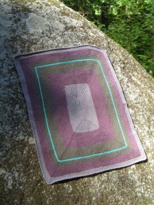 Quadra Rectangular Free Crochet Rug Pattern ⋆ Crochet Kingdom