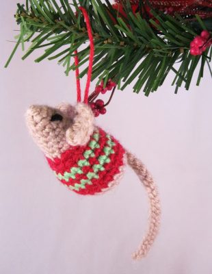 Little Christmas Mouse - free pattern to crochet ⋆ Crochet Kingdom