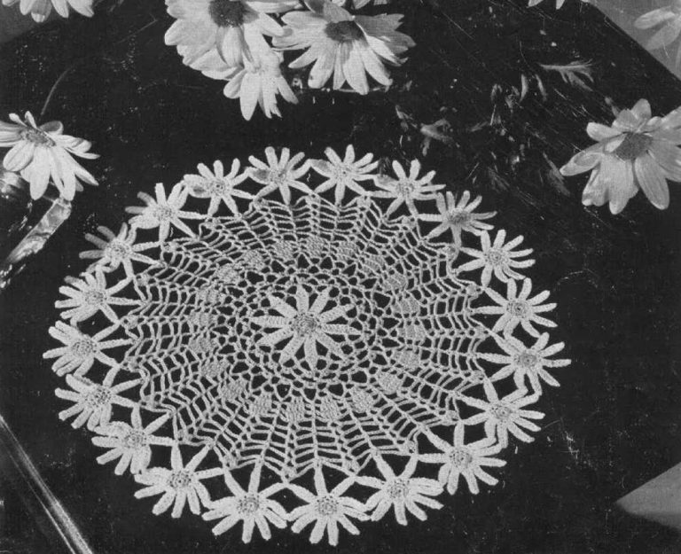 Daisy Doily Free Vintage Crochet Pattern ⋆ Crochet Kingdom