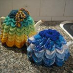 Apple Tea Cozy & Coasters Free Crochet Pattern ⋆ Crochet Kingdom